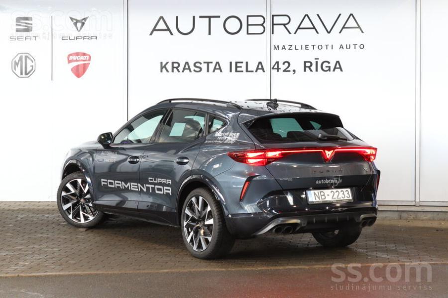 Grey Cupra Formentor 2025 in Riga, with an engine capacity of 2.00 L and mileage of 12 thousand km for 34990 €, photo 9 on AUTOMOTO.COM.LV