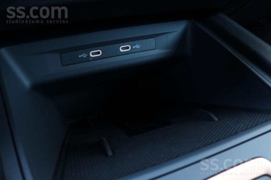 Grey Cupra Formentor 2025 in Riga, with an engine capacity of 2.00 L and mileage of 12 thousand km for 34990 €, photo 28 on AUTOMOTO.COM.LV