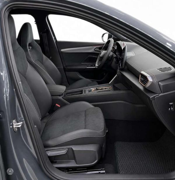 Pelēks Cupra Formentor 2025 Kauņa, ar dzinēja tilpumu 1.98 L un nobraukumu 30 tūkst. km par 36500 €, foto 8 vietnē AUTOMOTO.COM.LV