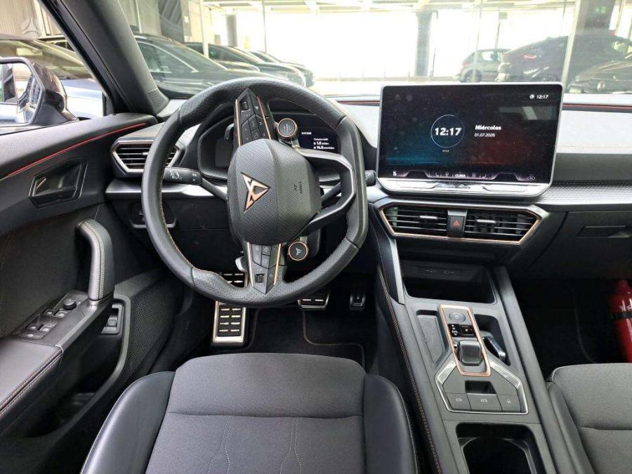 Pelēks Cupra Formentor 2025 Viļņa, ar dzinēja tilpumu 1.50 L un nobraukumu 67 tūkst. km par 31777 €, foto 7 vietnē AUTOMOTO.COM.LV