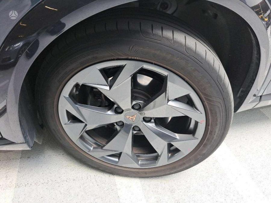 Pelēks Cupra Formentor 2025 Viļņa, ar dzinēja tilpumu 1.50 L un nobraukumu 67 tūkst. km par 31777 €, foto 14 vietnē AUTOMOTO.COM.LV