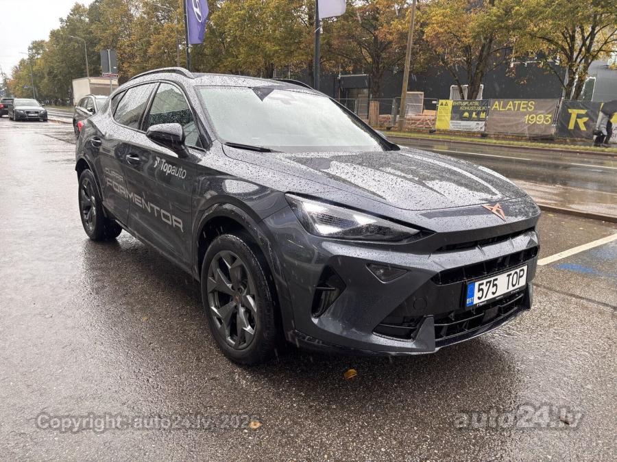Серый Cupra Formentor 2026 в Тарту, объемом двигателя 1.50 л и пробегом 5 тыс. км за 36900 €, фото 3 на AUTOMOTO.COM.LV