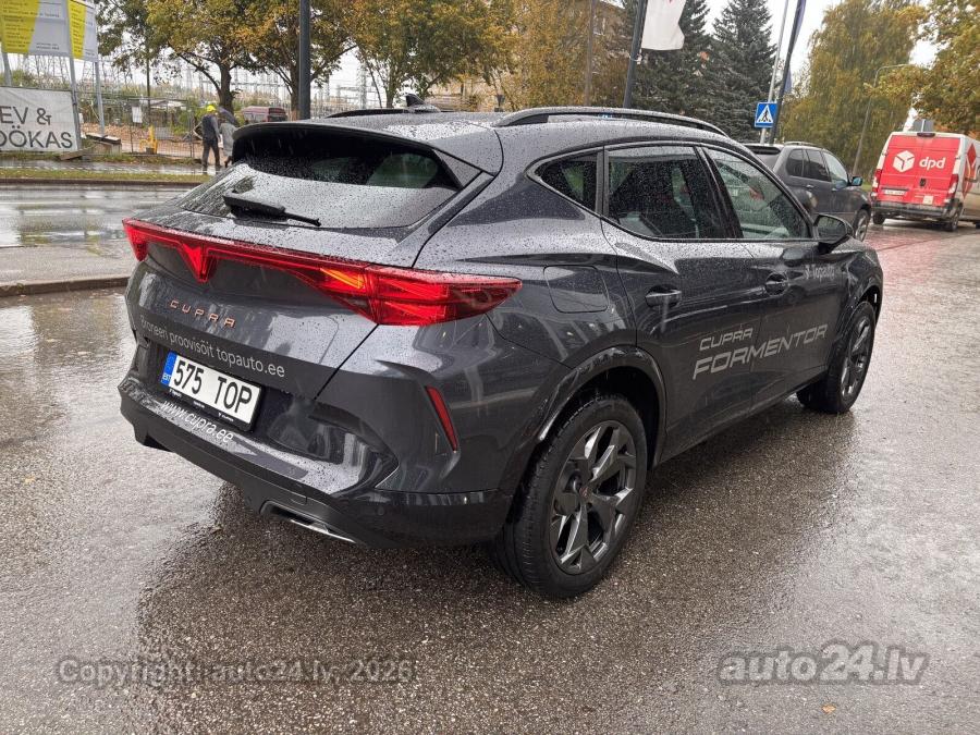 Серый Cupra Formentor 2026 в Тарту, объемом двигателя 1.50 л и пробегом 5 тыс. км за 36900 €, фото 5 на AUTOMOTO.COM.LV