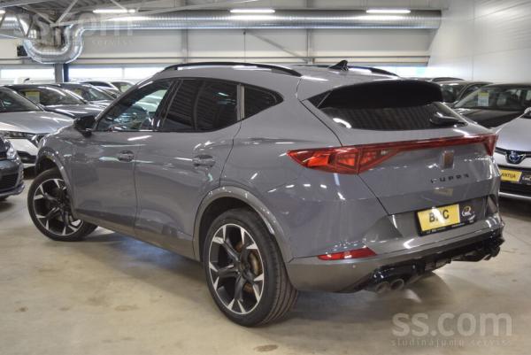 Grey Cupra Formentor 2021 in Riga, with an engine capacity of 2.00 L and mileage of 76 thousand km for 25400 €, photo 2 on AUTOMOTO.COM.LV