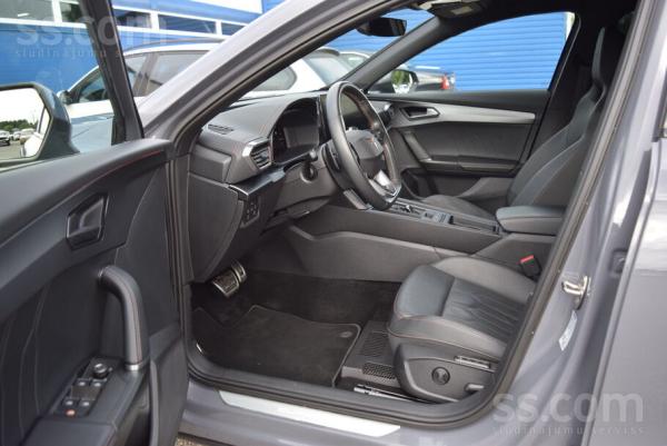 Grey Cupra Formentor 2021 in Riga, with an engine capacity of 2.00 L and mileage of 76 thousand km for 25400 €, photo 3 on AUTOMOTO.COM.LV