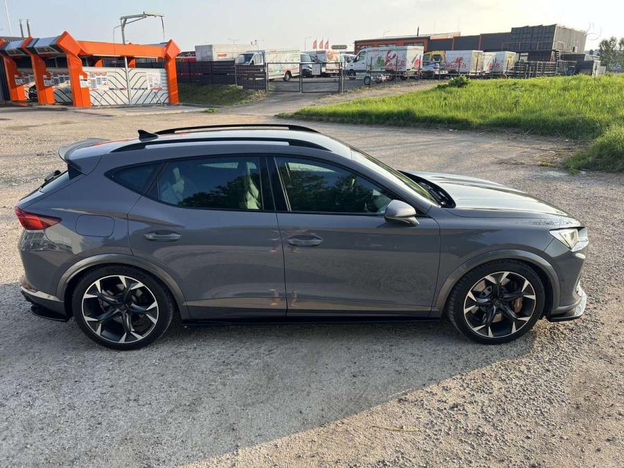 Серый Cupra Formentor 2021 в Каунас, объемом двигателя 2.00 л и пробегом 99 тыс. км за 27000 €, фото 5 на AUTOMOTO.COM.LV
