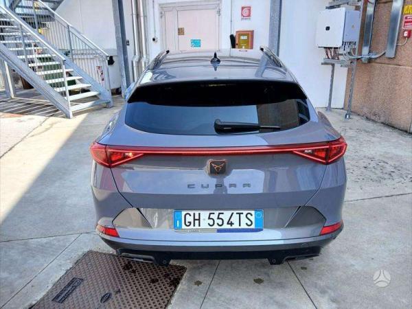 Pelēks Cupra Formentor 2021 Viļņa, ar dzinēja tilpumu 2.00 L un nobraukumu 213 tūkst. km par 17700 €, foto 5 vietnē AUTOMOTO.COM.LV