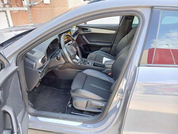 Pelēks Cupra Formentor 2021 Viļņa, ar dzinēja tilpumu 2.00 L un nobraukumu 213 tūkst. km par 17700 €, foto 9 vietnē AUTOMOTO.COM.LV