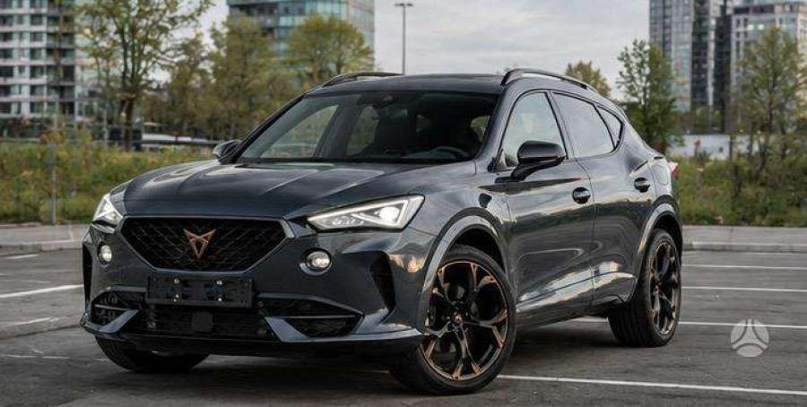 Серый Cupra Formentor 2021 в Шяуляй, объемом двигателя 1.98 л и пробегом 102 тыс. км за 38200 €, фото 1 на AUTOMOTO.COM.LV
