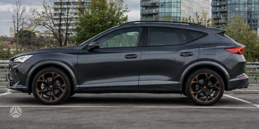 Серый Cupra Formentor 2021 в Шяуляй, объемом двигателя 1.98 л и пробегом 102 тыс. км за 38200 €, фото 6 на AUTOMOTO.COM.LV
