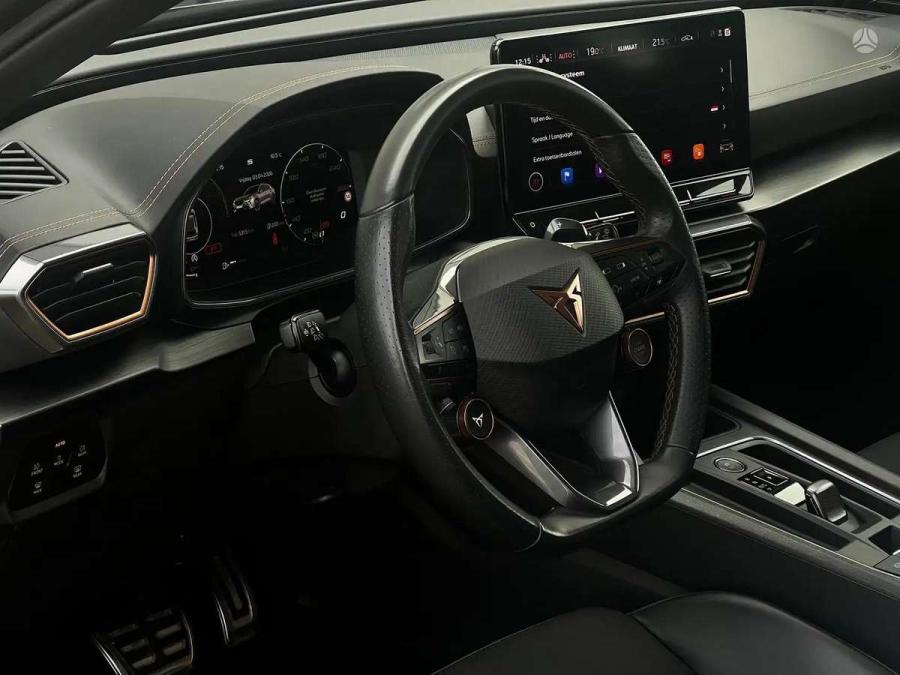 Серый Cupra Formentor 2021 в Шяуляй, объемом двигателя 1.98 л и пробегом 102 тыс. км за 38200 €, фото 8 на AUTOMOTO.COM.LV