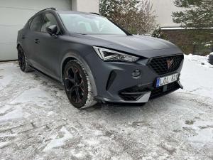 Серый Cupra Formentor 2022 в Вильнюс, объемом двигателя 2.00 л и пробегом 89 тыс. км за 32000 €, фото 4 на AUTOMOTO.COM.LV