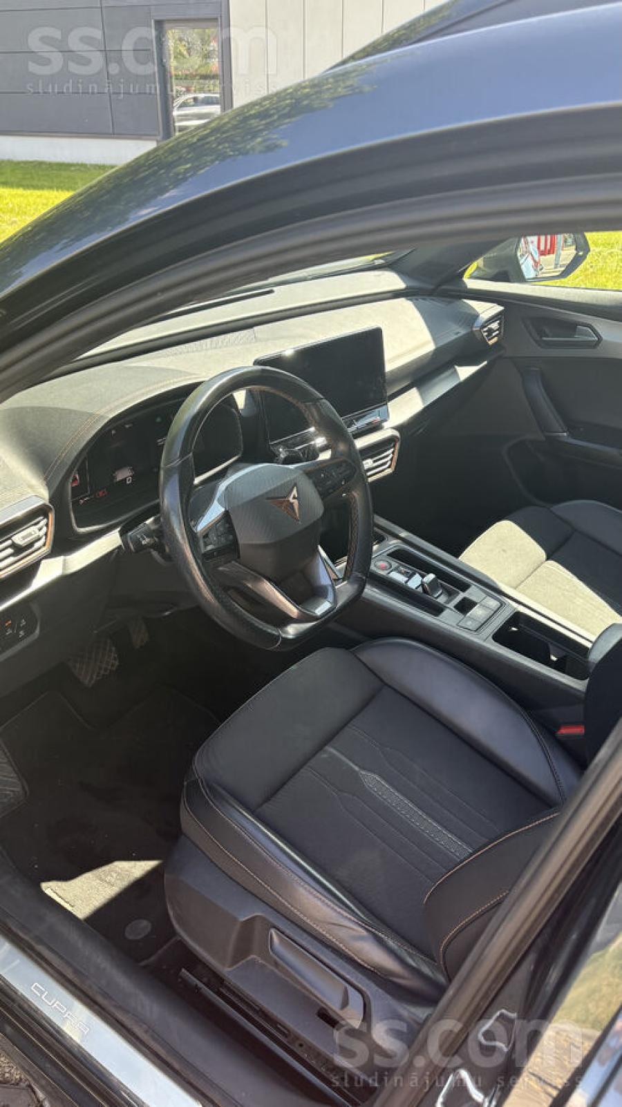 Серый Cupra Formentor 2022 в Рига, объемом двигателя 1.50 л и пробегом 111 тыс. км за 16500 €, фото 5 на AUTOMOTO.COM.LV