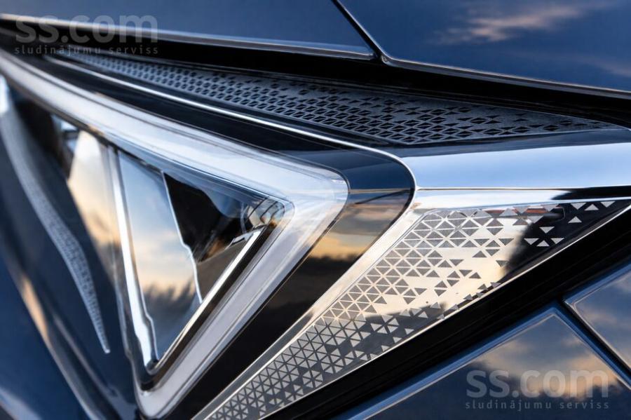 Grey Cupra Formentor 2022 in Riga, with an engine capacity of 2.00 L and mileage of 46 thousand km for 27777 €, photo 16 on AUTOMOTO.COM.LV