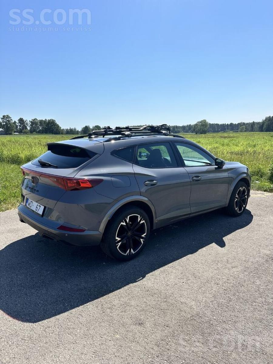 Pelēks Cupra Formentor 2022 Rīga, ar dzinēja tilpumu 1.50 L un nobraukumu 99 tūkst. km par 20000 €, foto 5 vietnē AUTOMOTO.COM.LV