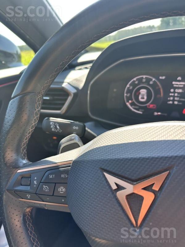 Pelēks Cupra Formentor 2022 Rīga, ar dzinēja tilpumu 1.50 L un nobraukumu 99 tūkst. km par 20000 €, foto 7 vietnē AUTOMOTO.COM.LV