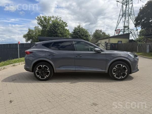 Pelēks Cupra Formentor 2022 Liepāja, ar dzinēja tilpumu 1.50 L un nobraukumu 45 tūkst. km par 22500 €, foto 7 vietnē AUTOMOTO.COM.LV
