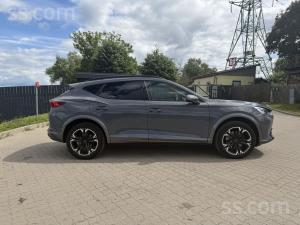 Pelēks Cupra Formentor 2022 Liepāja, ar dzinēja tilpumu 1.50 L un nobraukumu 45 tūkst. km par 22500 €, foto 8 vietnē AUTOMOTO.COM.LV