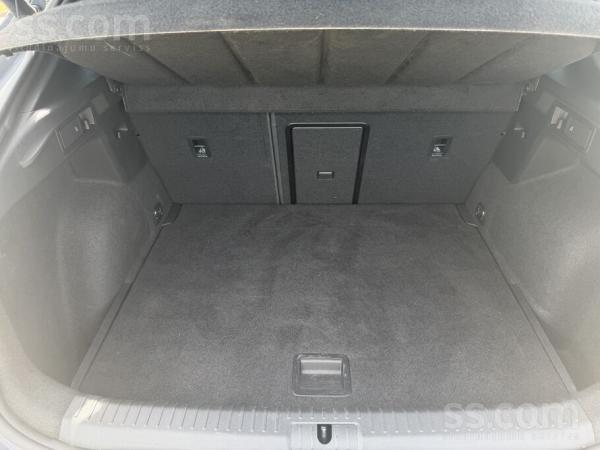 Pelēks Cupra Formentor 2022 Liepāja, ar dzinēja tilpumu 1.50 L un nobraukumu 45 tūkst. km par 22500 €, foto 10 vietnē AUTOMOTO.COM.LV