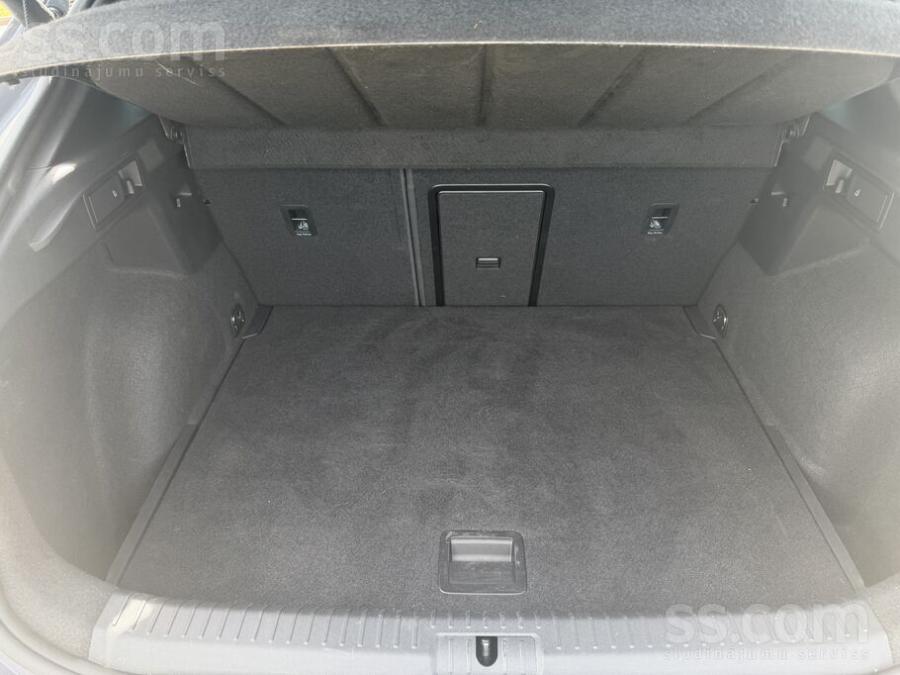 Pelēks Cupra Formentor 2022 Liepāja, ar dzinēja tilpumu 1.50 L un nobraukumu 45 tūkst. km par 22500 €, foto 11 vietnē AUTOMOTO.COM.LV