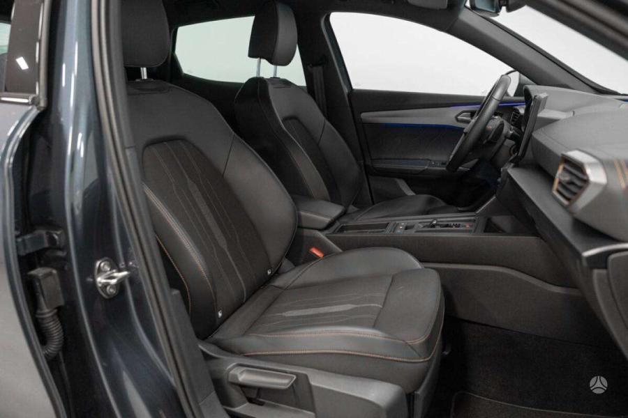 Pelēks Cupra Formentor 2022 Viļņa, ar dzinēja tilpumu 2.00 L un nobraukumu 156 tūkst. km par 23950 €, foto 8 vietnē AUTOMOTO.COM.LV