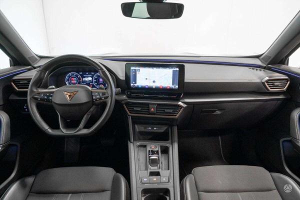 Grey Cupra Formentor 2022 in Vilnius, with an engine capacity of 2.00 L and mileage of 156 thousand km for 23950 €, photo 10 on AUTOMOTO.COM.LV