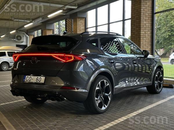 Серый Cupra Formentor 2022 в Рига, объемом двигателя 2.00 л и пробегом 50 тыс. км за 26500 €, фото 7 на AUTOMOTO.COM.LV