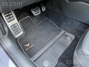 Серый Cupra Formentor 2023 в Рига, объемом двигателя 2.00 л и пробегом 34 тыс. км за 29000 €, фото 14 на AUTOMOTO.COM.LV