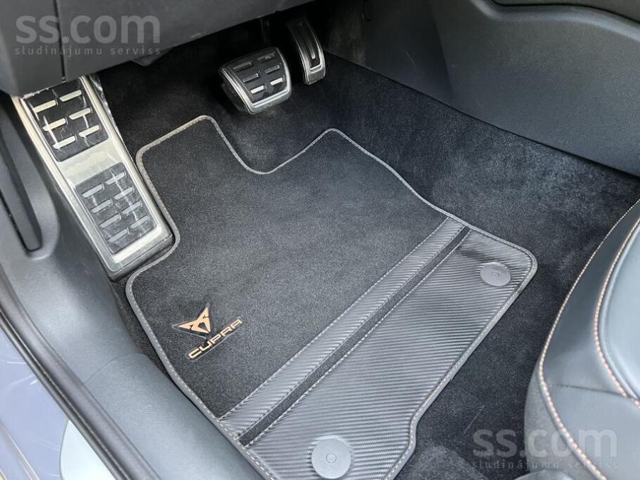 Серый Cupra Formentor 2023 в Рига, объемом двигателя 2.00 л и пробегом 34 тыс. км за 29000 €, фото 14 на AUTOMOTO.COM.LV