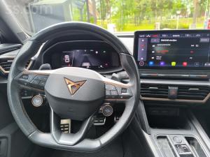 Серый Cupra Formentor 2023 в Валмиера, объемом двигателя 2.00 л и пробегом 100 тыс. км за 26000 €, фото 26 на AUTOMOTO.COM.LV