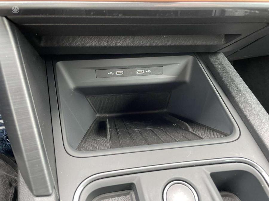 Grey Cupra Formentor 2023 in Vilnius, with an engine capacity of 1.50 L and mileage of 33 thousand km for 25500 €, photo 16 on AUTOMOTO.COM.LV