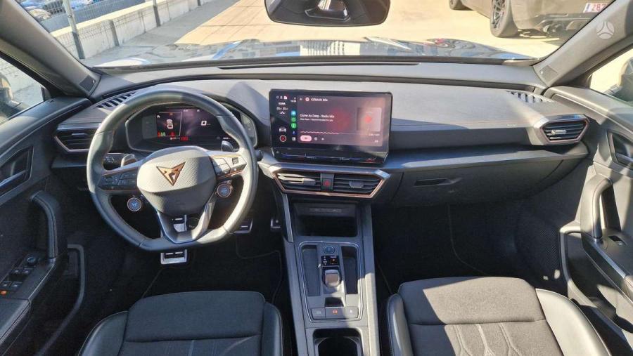 Pelēks Cupra Formentor 2023 Viļņa, ar dzinēja tilpumu 2.00 L un nobraukumu 61 tūkst. km par 26500 €, foto 8 vietnē AUTOMOTO.COM.LV