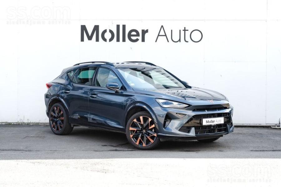 Pelēks Cupra Formentor 2024 Rīga, ar dzinēja tilpumu 1.50 L un nobraukumu 40 tūkst. km par 28550 €, foto 3 vietnē AUTOMOTO.COM.LV