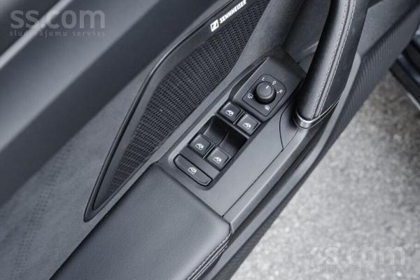 Grey Cupra Formentor 2024 in Riga, with an engine capacity of 1.50 L and mileage of 40 thousand km for 28550 €, photo 9 on AUTOMOTO.COM.LV