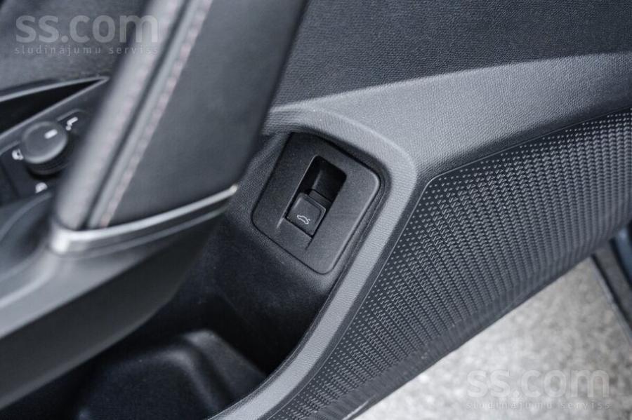 Pelēks Cupra Formentor 2024 Rīga, ar dzinēja tilpumu 1.50 L un nobraukumu 40 tūkst. km par 28550 €, foto 11 vietnē AUTOMOTO.COM.LV
