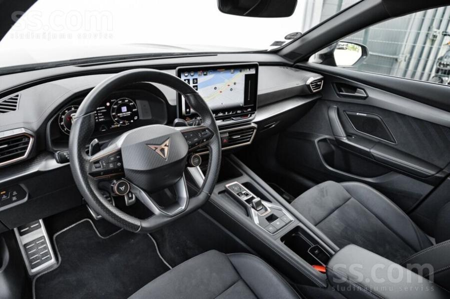 Pelēks Cupra Formentor 2024 Rīga, ar dzinēja tilpumu 1.50 L un nobraukumu 40 tūkst. km par 28550 €, foto 28 vietnē AUTOMOTO.COM.LV