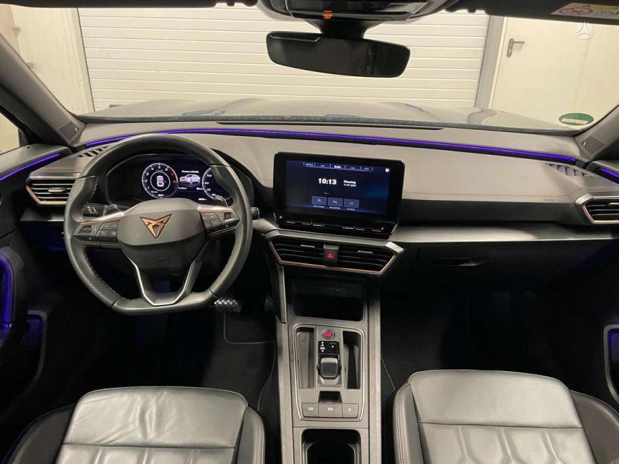 Grey Cupra Formentor 2023 in Marijampole, with an engine capacity of 1.50 L and mileage of 22 thousand km for 21054 €, photo 11 on AUTOMOTO.COM.LV