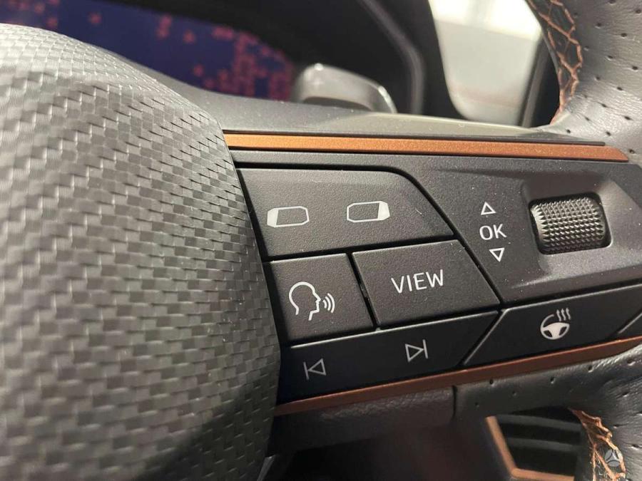 Grey Cupra Formentor 2023 in Marijampole, with an engine capacity of 1.50 L and mileage of 22 thousand km for 21054 €, photo 19 on AUTOMOTO.COM.LV
