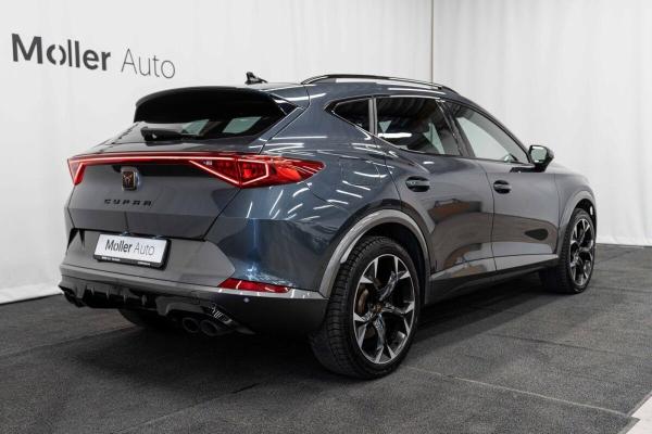 Grey Cupra Formentor 2021 in Tallinn, with an engine capacity of 2.00 L and mileage of 63 thousand km for 26900 €, photo 5 on AUTOMOTO.COM.LV