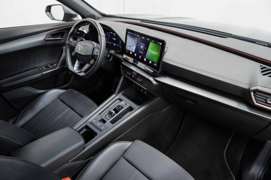 Grey Cupra Formentor 2021 in Tallinn, with an engine capacity of 2.00 L and mileage of 63 thousand km for 26900 €, photo 8 on AUTOMOTO.COM.LV