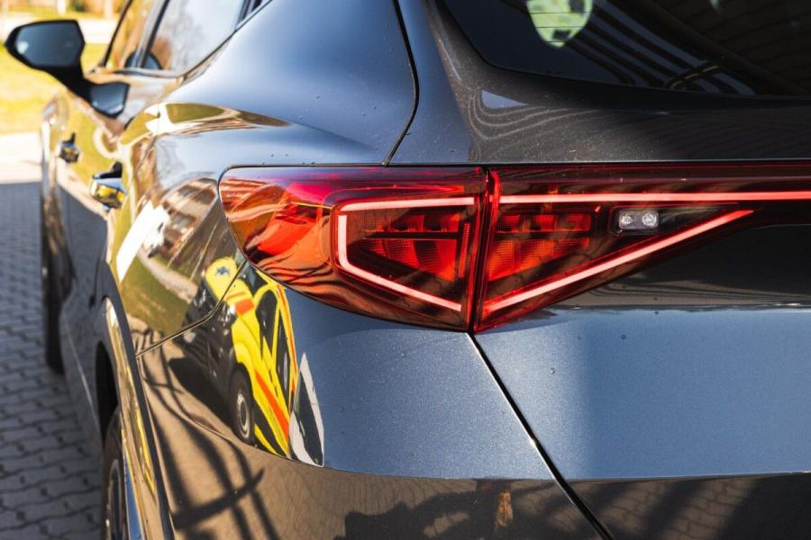 Pelēks Cupra Formentor 2023 Ventspils, ar dzinēja tilpumu 1.40 L un nobraukumu 47 tūkst. km par 28550 €, foto 12 vietnē AUTOMOTO.COM.LV