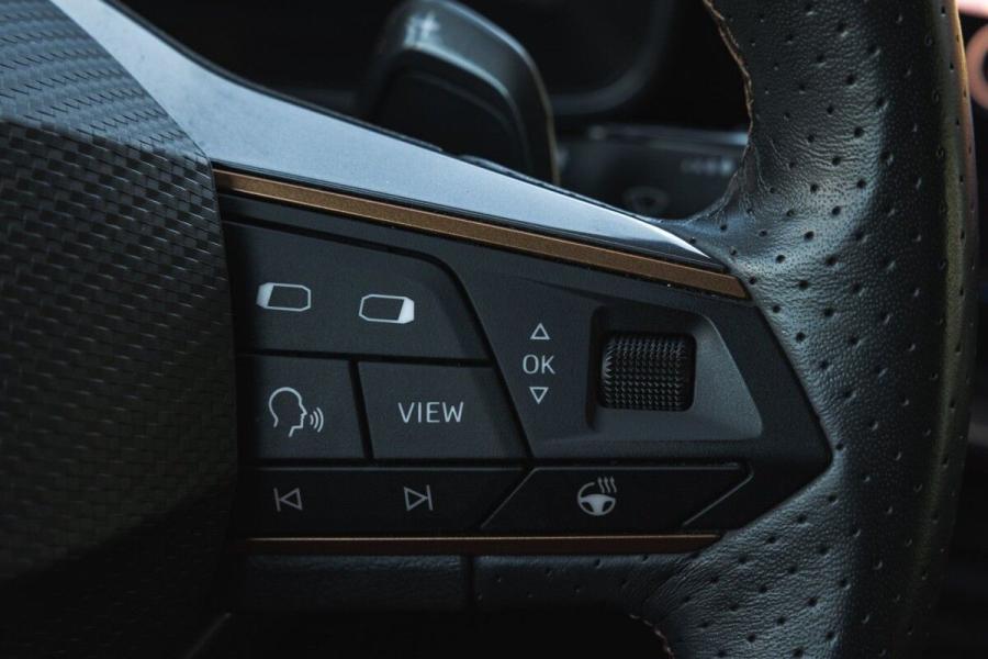 Pelēks Cupra Formentor 2023 Ventspils, ar dzinēja tilpumu 1.40 L un nobraukumu 47 tūkst. km par 28550 €, foto 19 vietnē AUTOMOTO.COM.LV