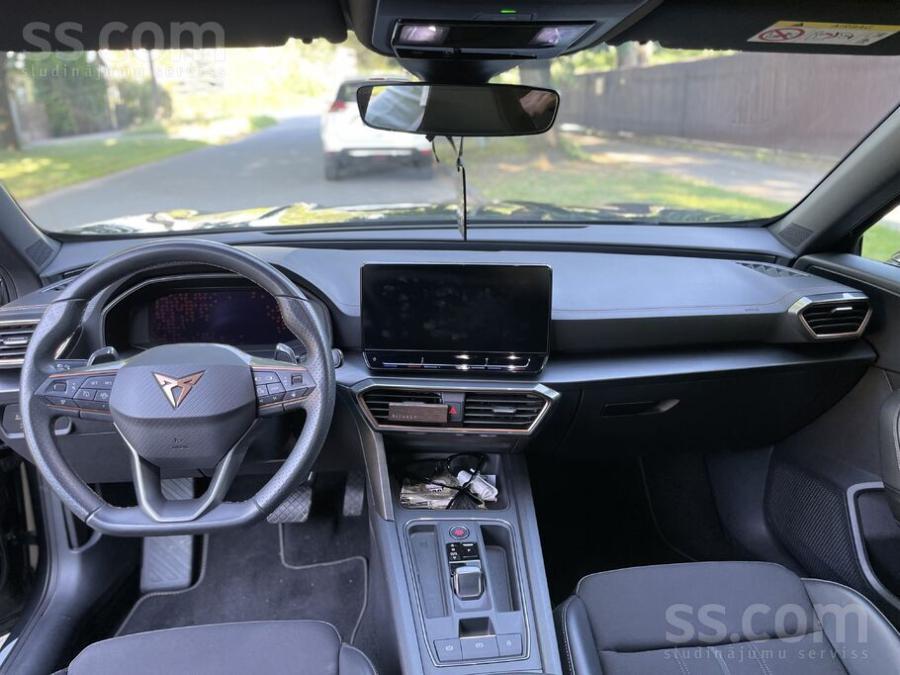 Pelēks Cupra Formentor 2023 Rīga, ar dzinēja tilpumu 1.50 L un nobraukumu 63 tūkst. km par 25000 €, foto 10 vietnē AUTOMOTO.COM.LV