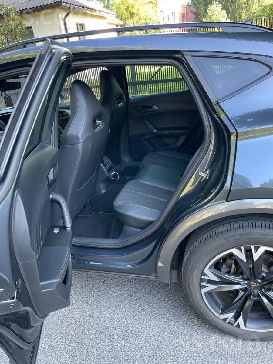 Pelēks Cupra Formentor 2023 Rīga, ar dzinēja tilpumu 1.50 L un nobraukumu 63 tūkst. km par 25000 €, foto 13 vietnē AUTOMOTO.COM.LV
