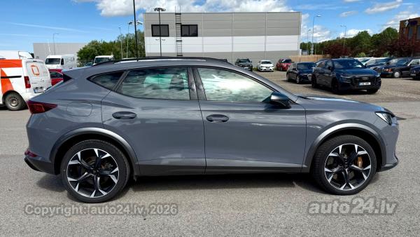 Серый Cupra Formentor 2020 в Таллин, объемом двигателя 2.00 л и пробегом 123 тыс. км за 21000 €, фото 6 на AUTOMOTO.COM.LV