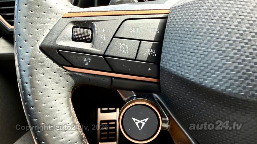 Pelēks Cupra Formentor 2020 Tallina, ar dzinēja tilpumu 2.00 L un nobraukumu 123 tūkst. km par 21000 €, foto 21 vietnē AUTOMOTO.COM.LV