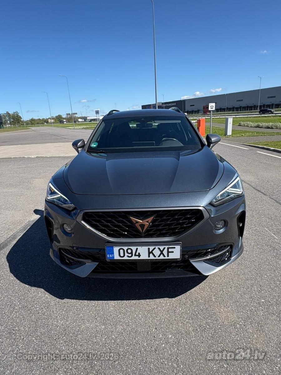 Pelēks Cupra Formentor 2021 Tallina, ar dzinēja tilpumu 1.40 L un nobraukumu 87 tūkst. km par 24900 €, foto 3 vietnē AUTOMOTO.COM.LV