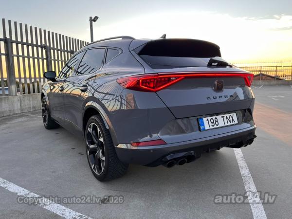 Pelēks Cupra Formentor 2021 Tallina, ar dzinēja tilpumu 2.00 L un nobraukumu 101 tūkst. km par 28800 €, foto 7 vietnē AUTOMOTO.COM.LV