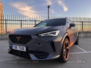 Серый Cupra Formentor 2021 в Таллин, объемом двигателя 2.00 л и пробегом 101 тыс. км за 28800 €, фото 10 на AUTOMOTO.COM.LV