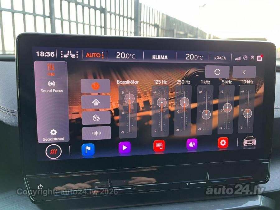 Серый Cupra Formentor 2021 в Таллин, объемом двигателя 2.00 л и пробегом 101 тыс. км за 28800 €, фото 23 на AUTOMOTO.COM.LV